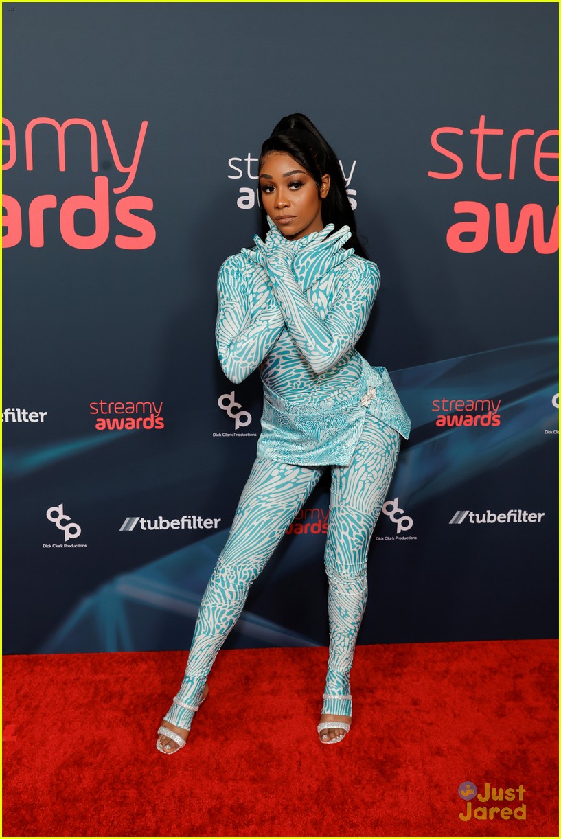 Kai Cenat, Chris Olsen & Dylan Mulvaney Win Big at Streamy Awards 2023 ...