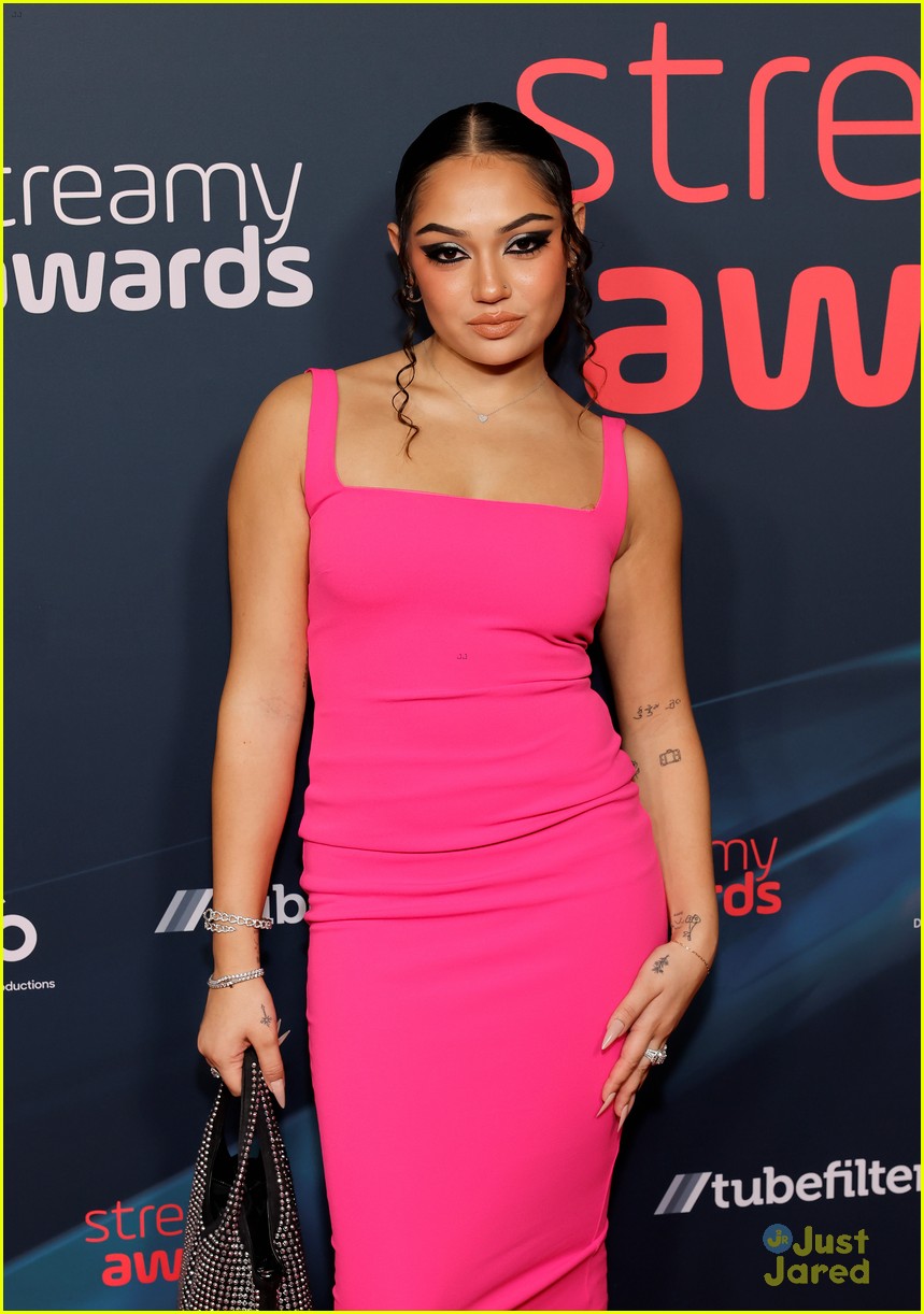 Kai Cenat, Chris Olsen & Dylan Mulvaney Win Big at Streamy Awards 2023 ...