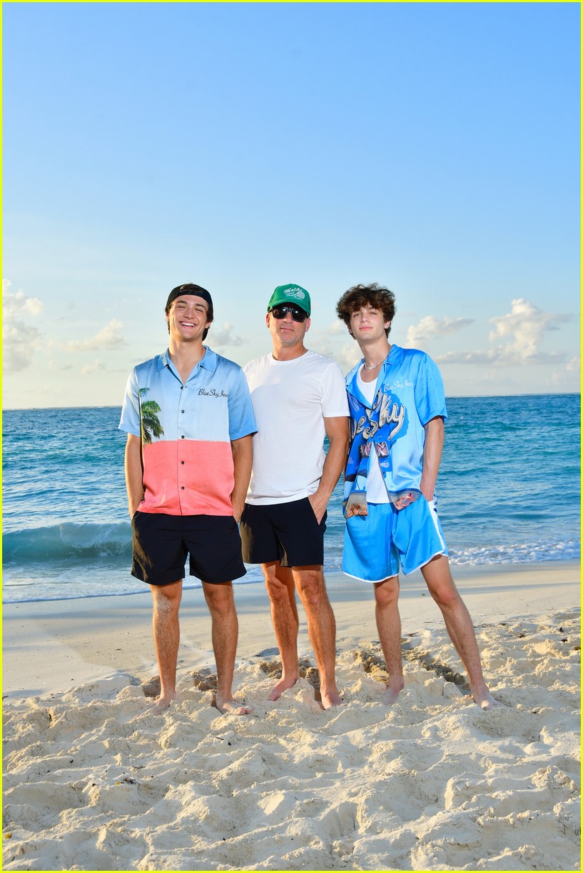 Asher Angel & Girlfriend Caroline Gregory Go on Turks & Caicos Vacation ...