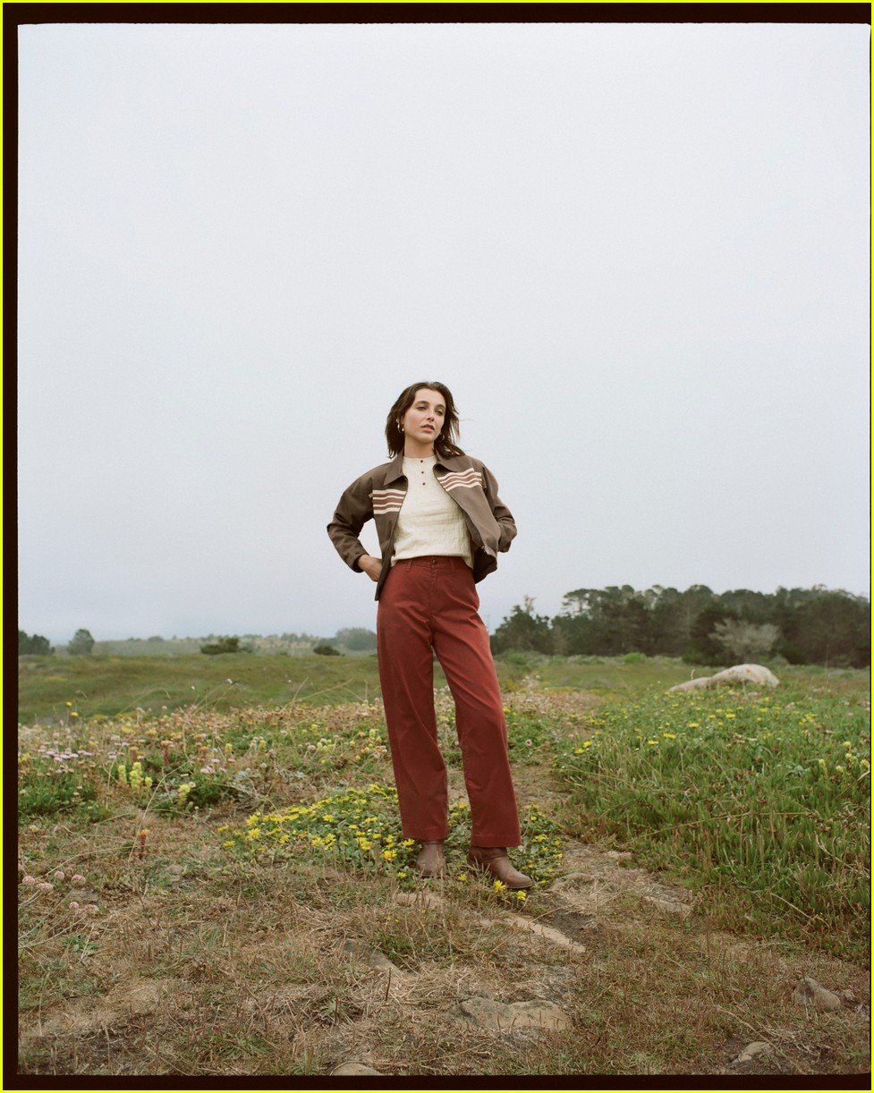 Emma Chamberlain Launches New Collaboration With Levi's Inspired by ...