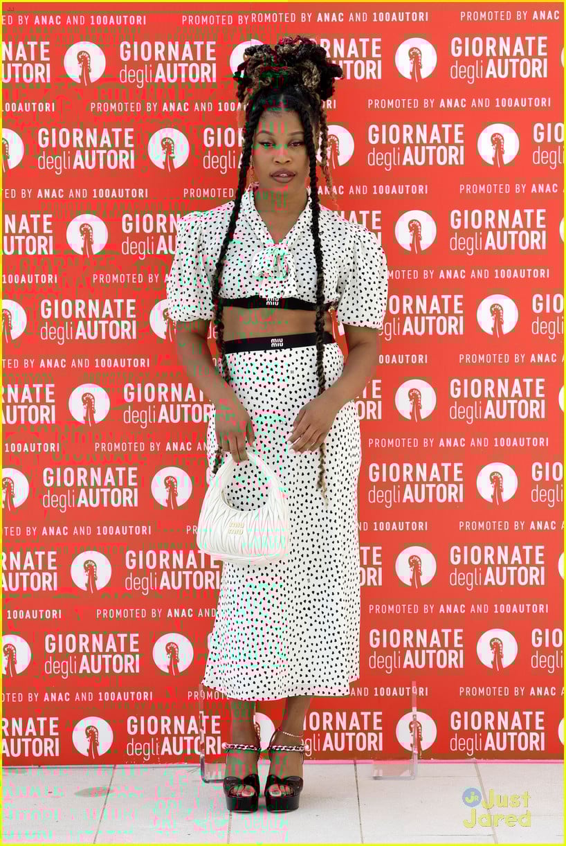 Ever Anderson Joins Her Famous Parents & More at Miu Miu Dinner in ...