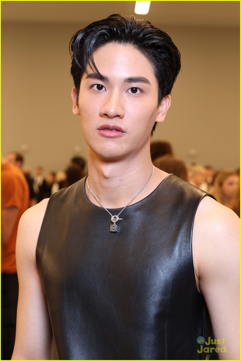 Full Sized Photo of kit connor meets up with shadow bones patrick ...