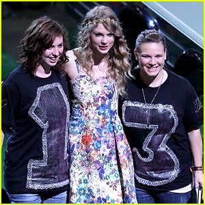 Taylor Swift’s 13 Hour Meet & Greet: The Numbers Are In! | Taylor Swift ...
