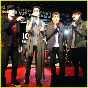 One Call: Dodger is a Chick Magnet | One Call | Just Jared Jr.