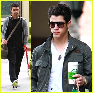 Nick & Joe Jonas: Out & About in Los Angeles | Joe Jonas, Jonas ...
