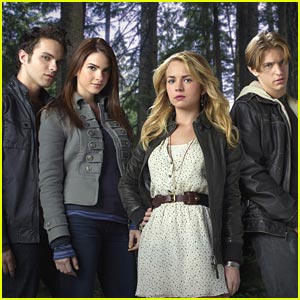 The Secret Circle — Show Preview! | Britt Robertson, The Secret Circle ...