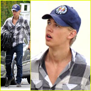 Austin Butler: Monday Morning Homecoming | Austin Butler | Just Jared Jr.