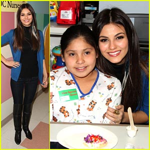 Victoria Justice & Leon Thomas: ‘Baby, It’s Cold Outside’ Duet ...