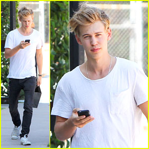 Austin Butler: John Varvatos Shop Stop | Austin Butler | Just Jared Jr.