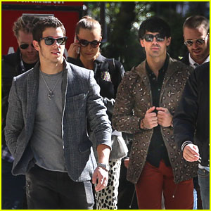 Nick & Joe Jonas: Radio City Music Hall Concert Tonight! | Joe Jonas ...