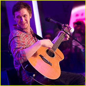 Phillip Phillips: MuchMusic Studio Stop | Phillip Phillips | Just Jared Jr.