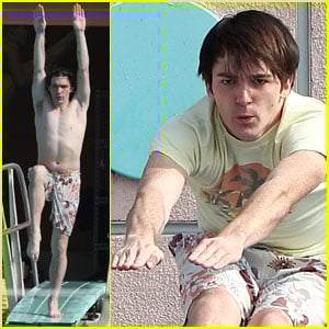 Drake Bell: Diving Practice For ‘Splash USA’ | Drake Bell | Just Jared Jr.