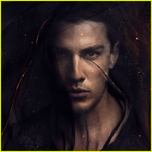 Michael Trevino: New ‘Vampire Diaries’ Character Pic! | Michael Trevino ...
