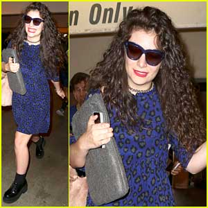 Lorde: LAX Arrival Ahead of Grammy Awards | Lorde | Just Jared Jr.