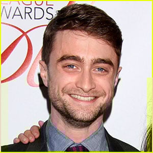 Daniel Radcliffe Suits Up for the Annual Drama League Awards Ceremony ...