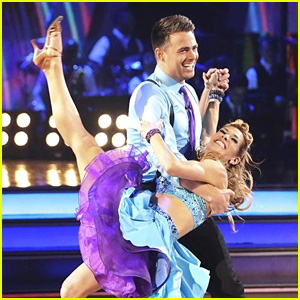 Jonathan Bennett & Allison Holker Jive into Our Hearts on ‘DWTS’ – See the Pics! | Allison ...