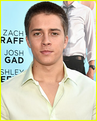 Which ‘Lab Rats’ Actor is Suing His Dad? | Billy Unger, Newsies | Just ...