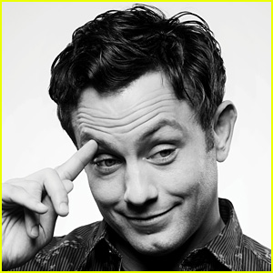 Young & Hungry’s Jonathan Sadowski is Excited Season Two Has More ...