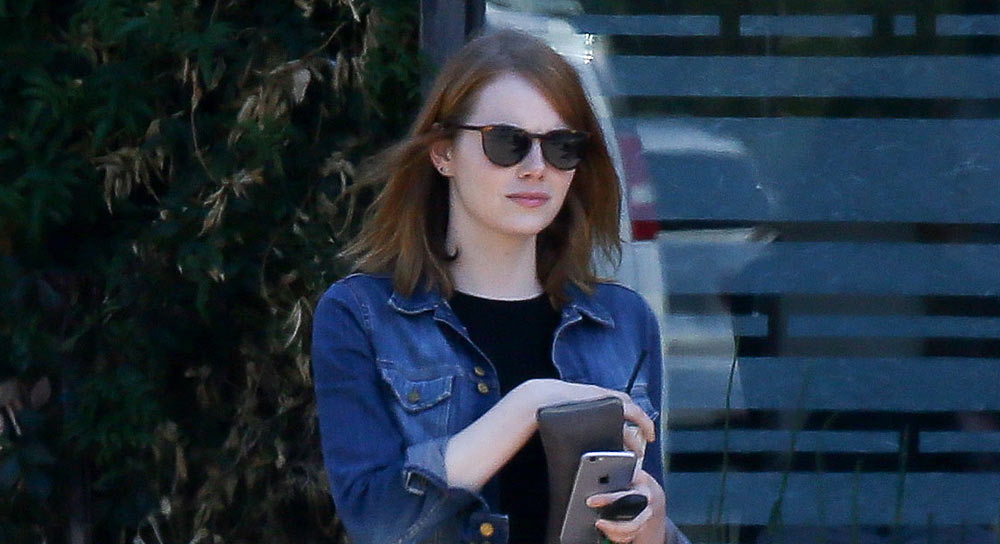 Emma Stone Opens Up About Panic Attacks She Used to Suffer | Emma Stone ...