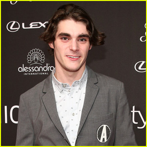 Breaking Bad’s RJ Mitte Continues to Take Berlin Fashion Week by Storm ...