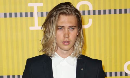 Austin Butler Brings New ‘Shannara Chronicles’ Trailer to MTV VMAs 2015 ...