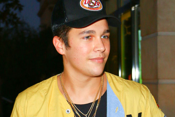 Austin Mahone Writes Sweet Song For Mema – Listen To ‘Not Far’ Here ...