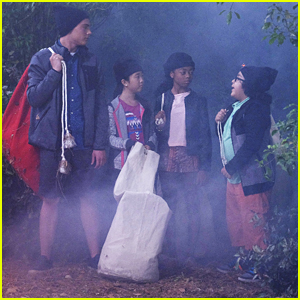 Zuri, Jorge & Tiffany Spread Holiday Cheer For Christmas On ‘Bunk’D ...