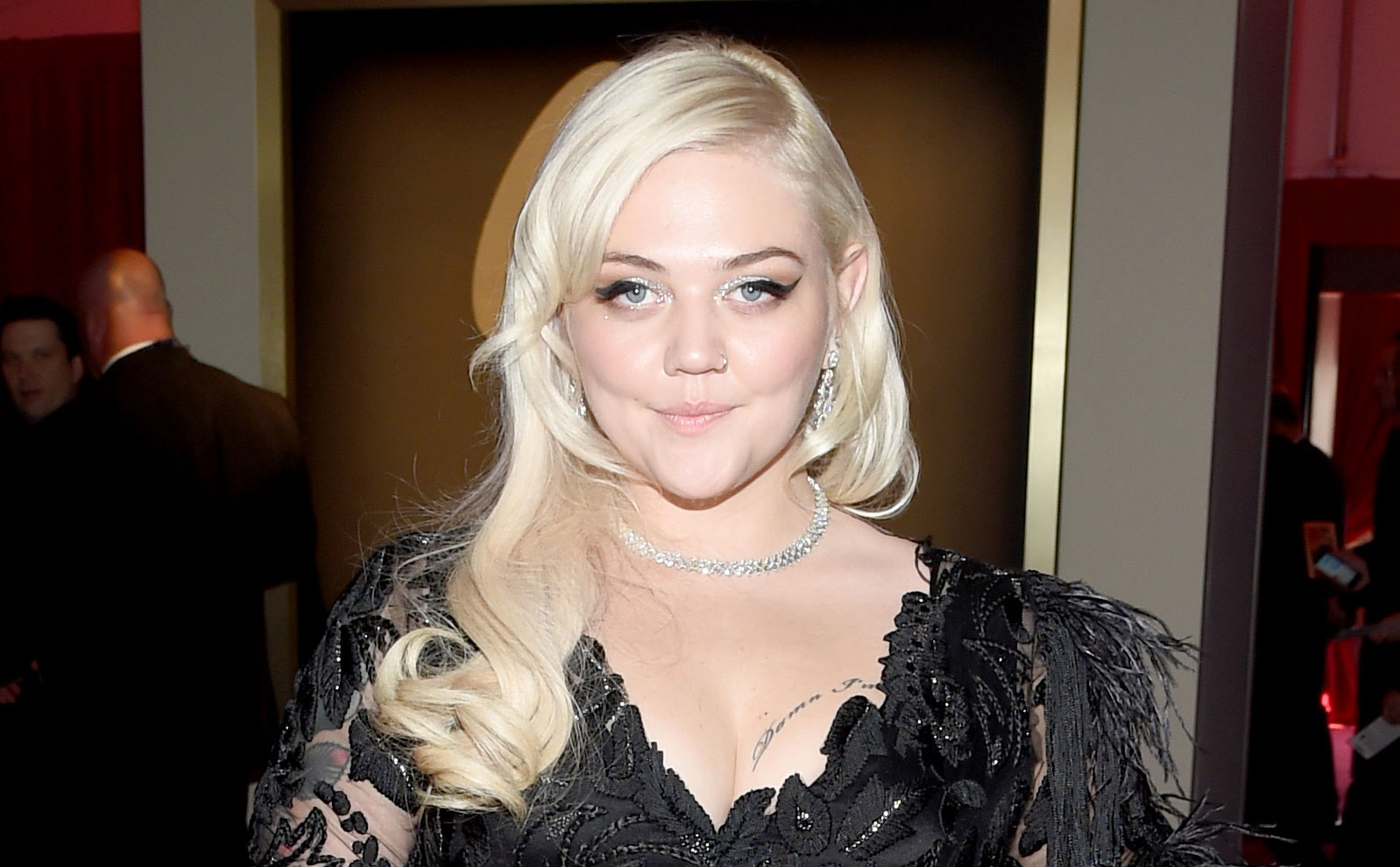 Elle King is All About the Fringe at Grammy Awards 2016 | 2016 Grammys ...