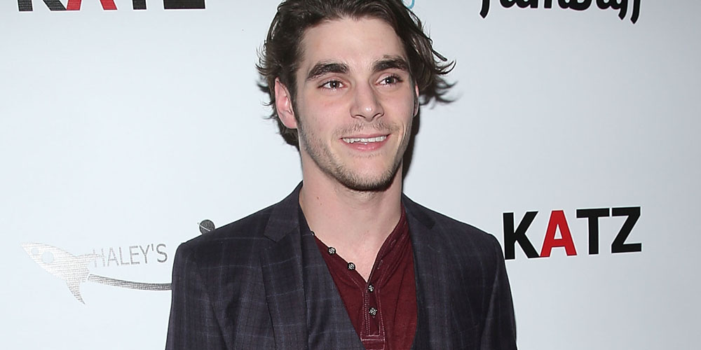 RJ Mitte Calls Out Everyone’s Assumptions About Disabilities in ...