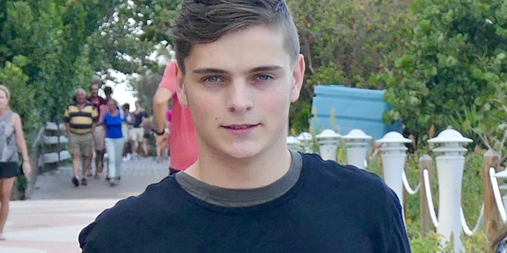 Martin Garrix Teams Up With 7UP For Amazing Concert for the Deaf ...