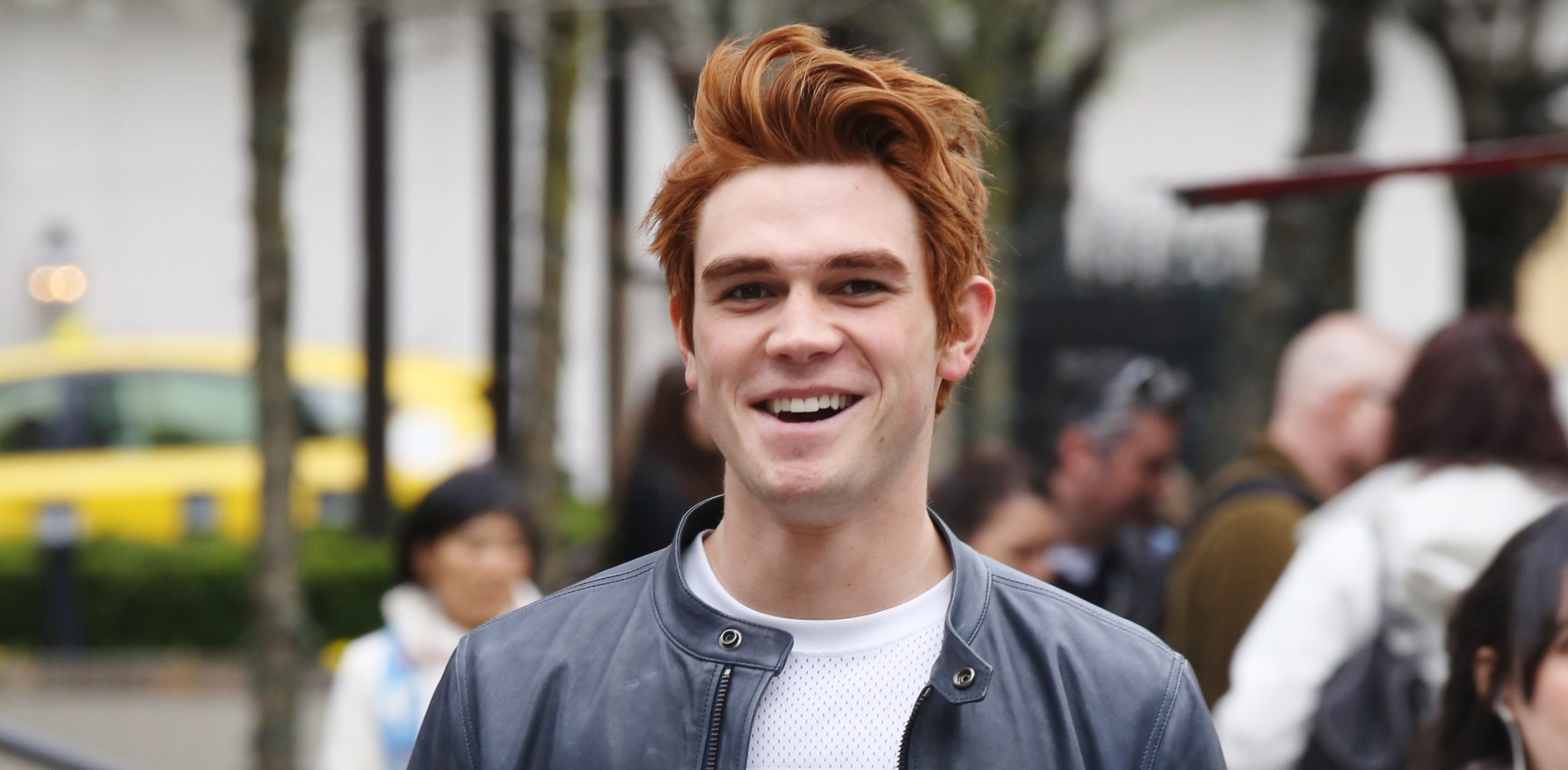 KJ Apa Shows Off Red Archie Hair in Vancouver! | KJ Apa, Riverdale ...