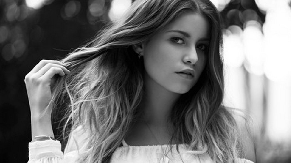 Sofia Reyes Tops Latin Pop Songs Charts With ‘Solo Yo’; The First ...