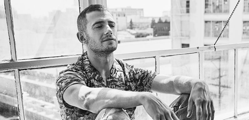 ‘PLL’ Alum Julian Morris Poses for ‘The Laterals’ | Julian Morris ...