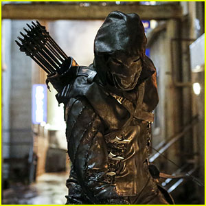 New ‘Arrow’ Villain Prometheus Appears in Season 5 Premiere Episode ...