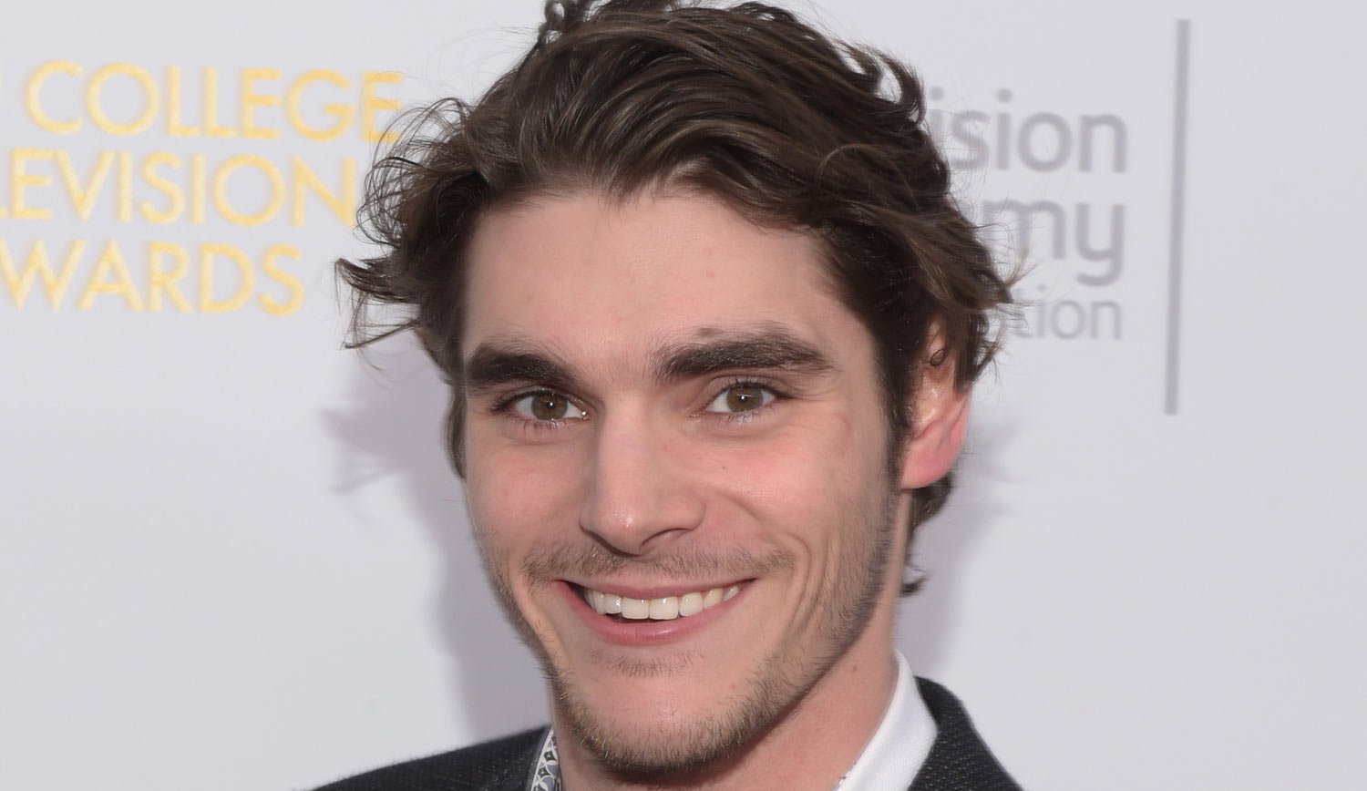 ‘Breaking Bad’s RJ Mitte Hopes for Greater Media Representaion of ...