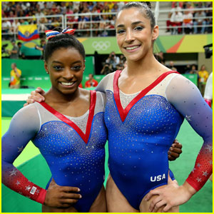 Simone Biles & Aly Raisman Take the Top Spots During Gymnastics Floor ...