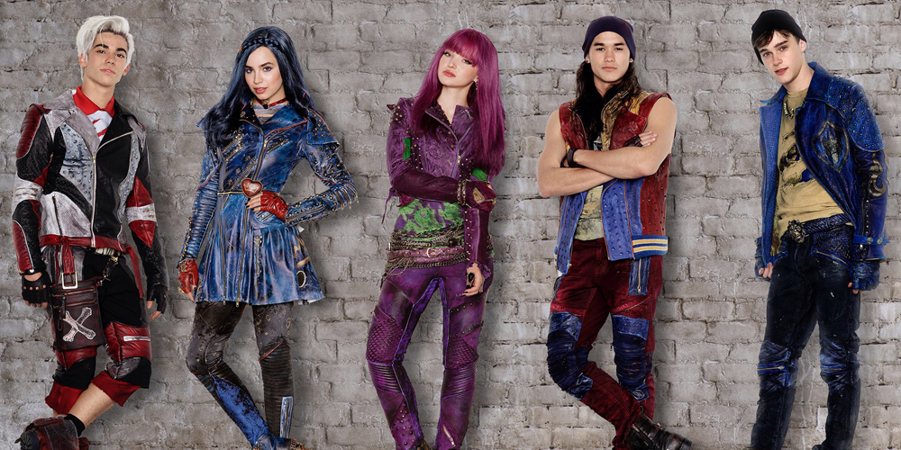 Latest ‘Descendants 2′ Pic May Show Off Captain Hook’s Ship ...