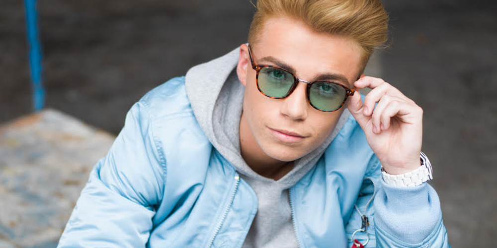 Singer Desmond John Dishes on Debut Single ‘Untradable’ – Sneak Peek ...