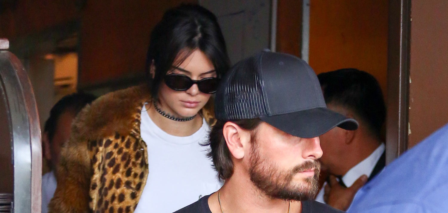 Kendall Jenner Goes Shopping with a Bodyguard | Kendall Jenner, Scott ...