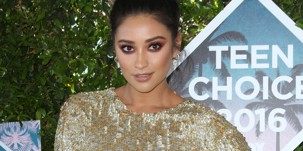 Shay Mitchell Teams Up with Smashbox Cosmetics For Exclusive Eye ...