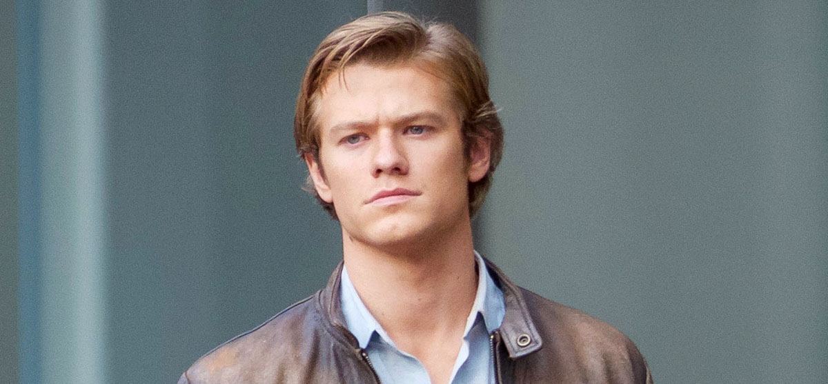 MacGyver’s Lucas Till Enjoys His Stunt Fight Scenes! | Lucas Till ...
