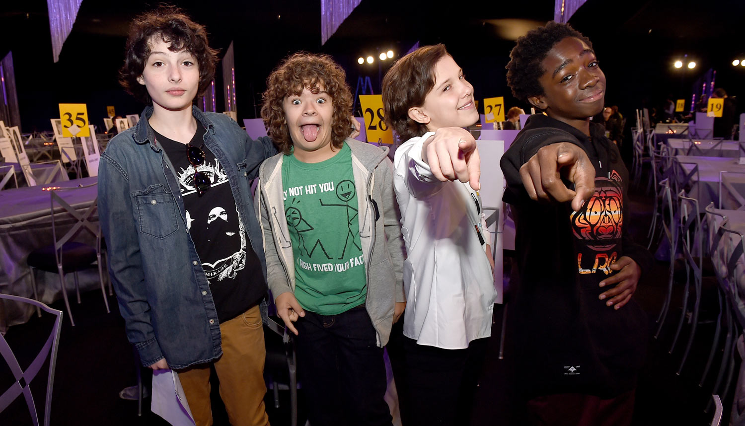 ‘Stranger Things’ Cast Gets Ready for SAG Awards | 2017 SAG Awards ...