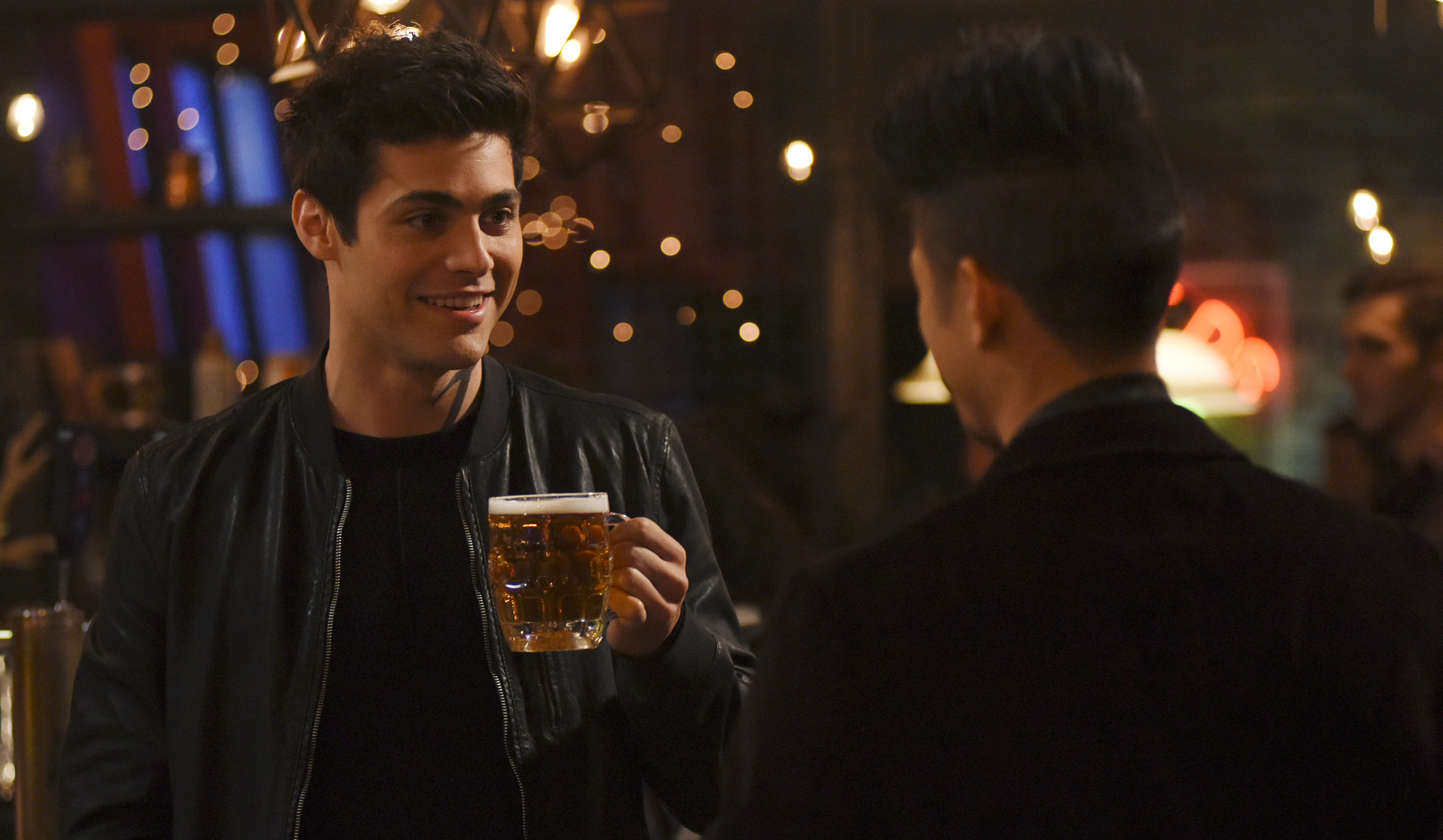 #Malec’s First Date is Tonight on ‘Shadowhunters’ & We Are Swooning ...