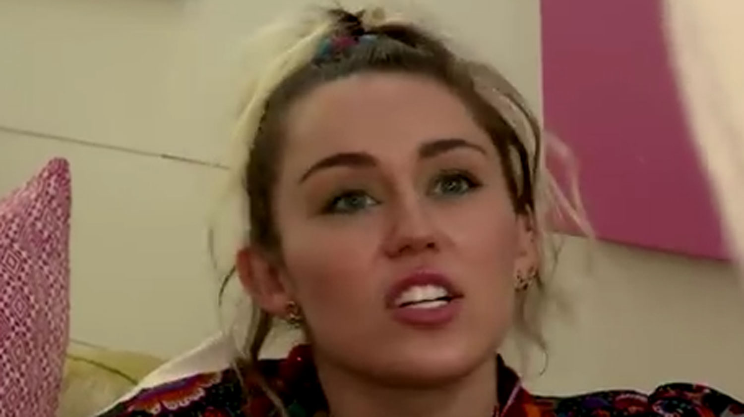 Miley Cyrus is So Proud of Her Family in New ‘Cyrus vs. Cyrus’ Promo ...