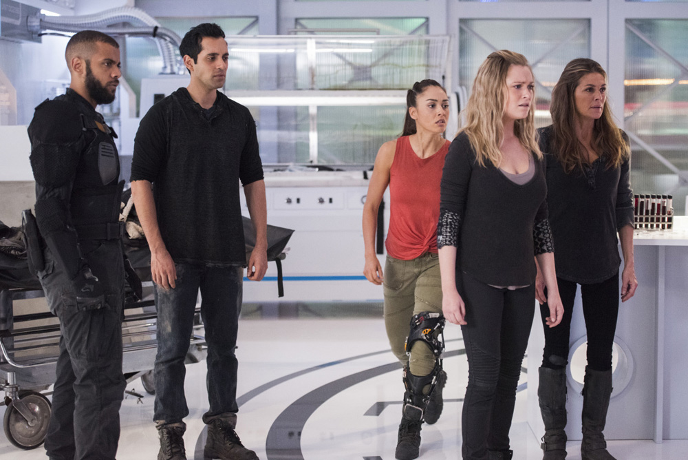 ‘The 100′ Drops Extended Trailer For Next Week’s Episode & We Still ...