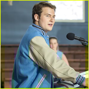 ’13 Reasons Why’ Star Justin Prentice Reveals Own Struggles With ...