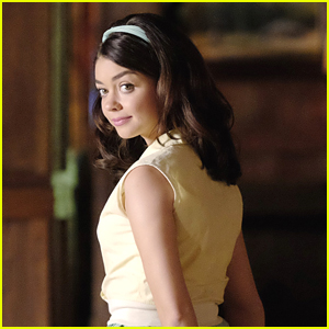 Sarah Hyland Becomes Lisa Houseman in New ‘Dirty Dancing’ Pics | Dirty ...
