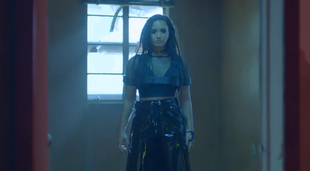 Demi Lovato Stars in ‘No Promises’ Music Video with Cheat Codes ...