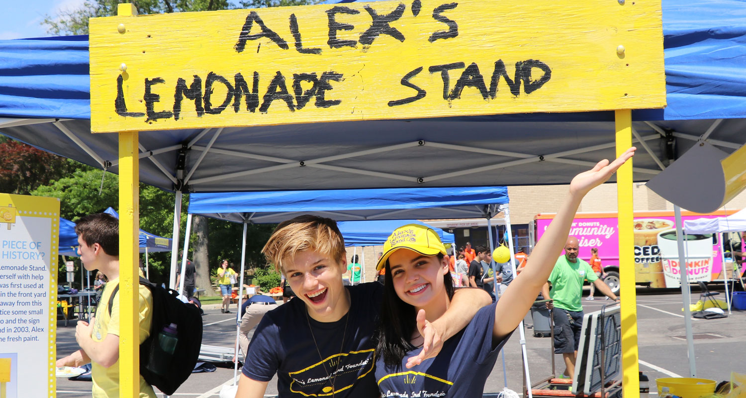 Bailee Madison & Alex Lange Skip Prom For a Good Reason! | Alex Lange ...