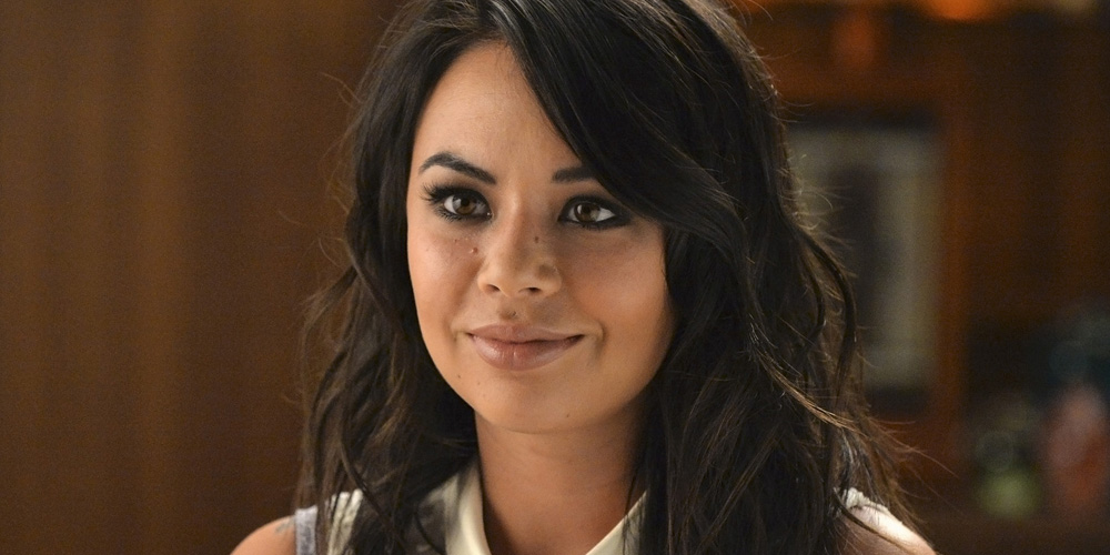 Janel Parrish Shares Her Favorite ‘Pretty Little Liars’ Scene ...